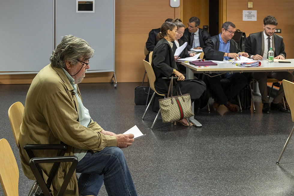 El juicio de La Bufona queda visto para sentencia y la Fiscalía reduce ...